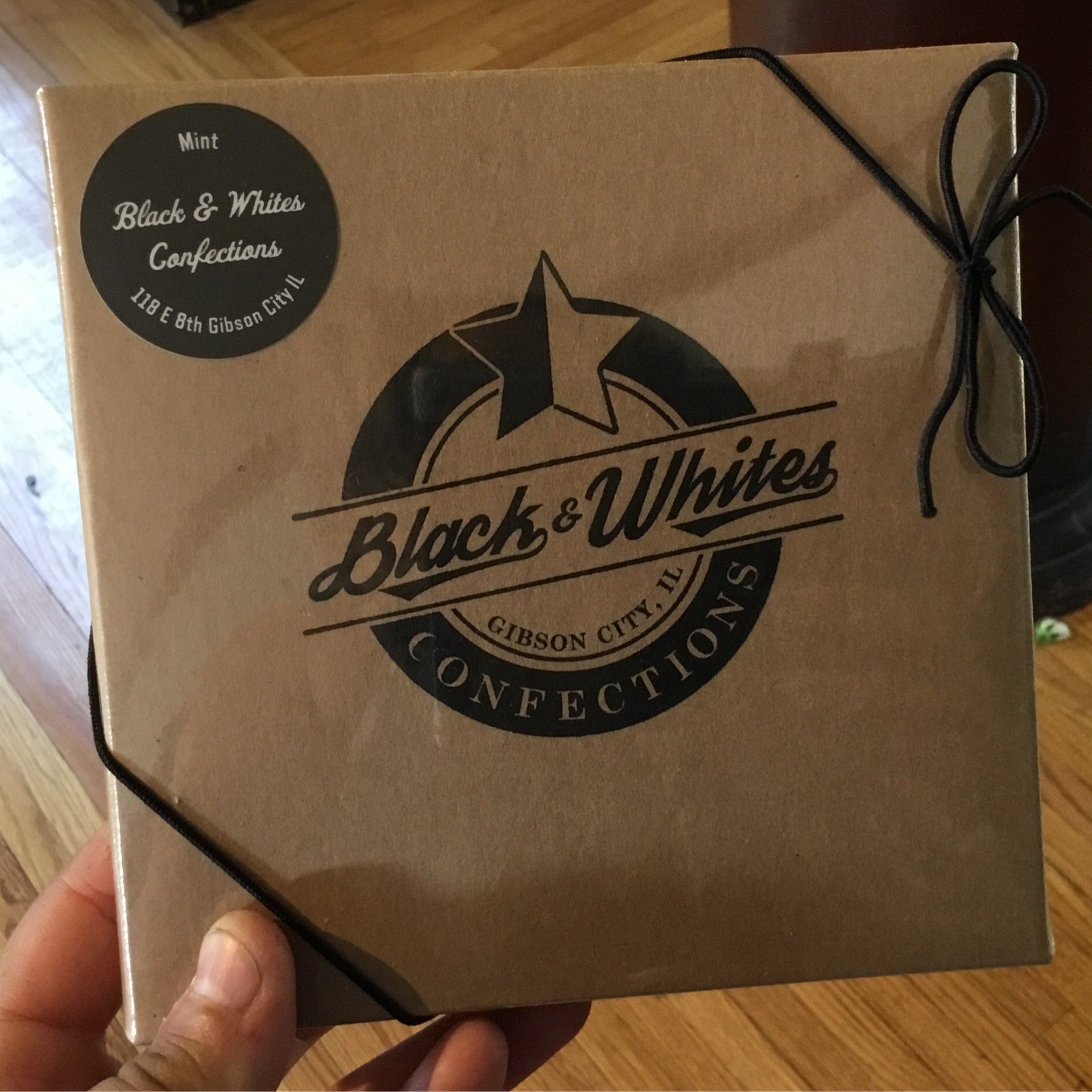 Mint Boxed Candies | The Pop Loft - Balloons + Flowers